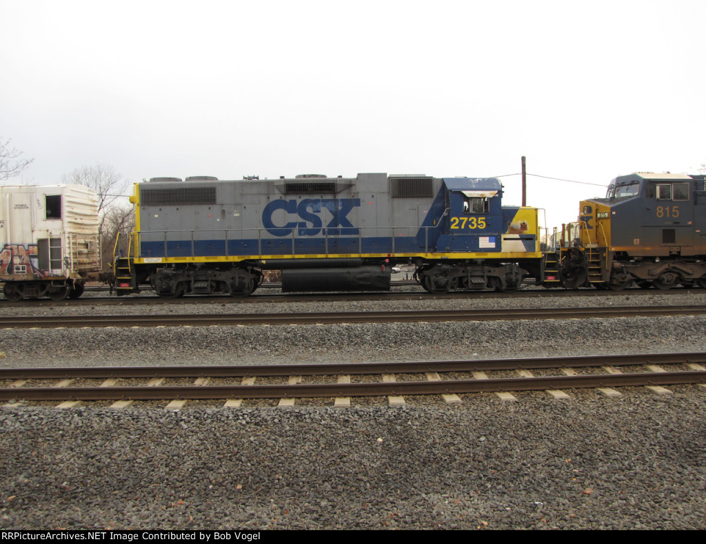 CSX 2735